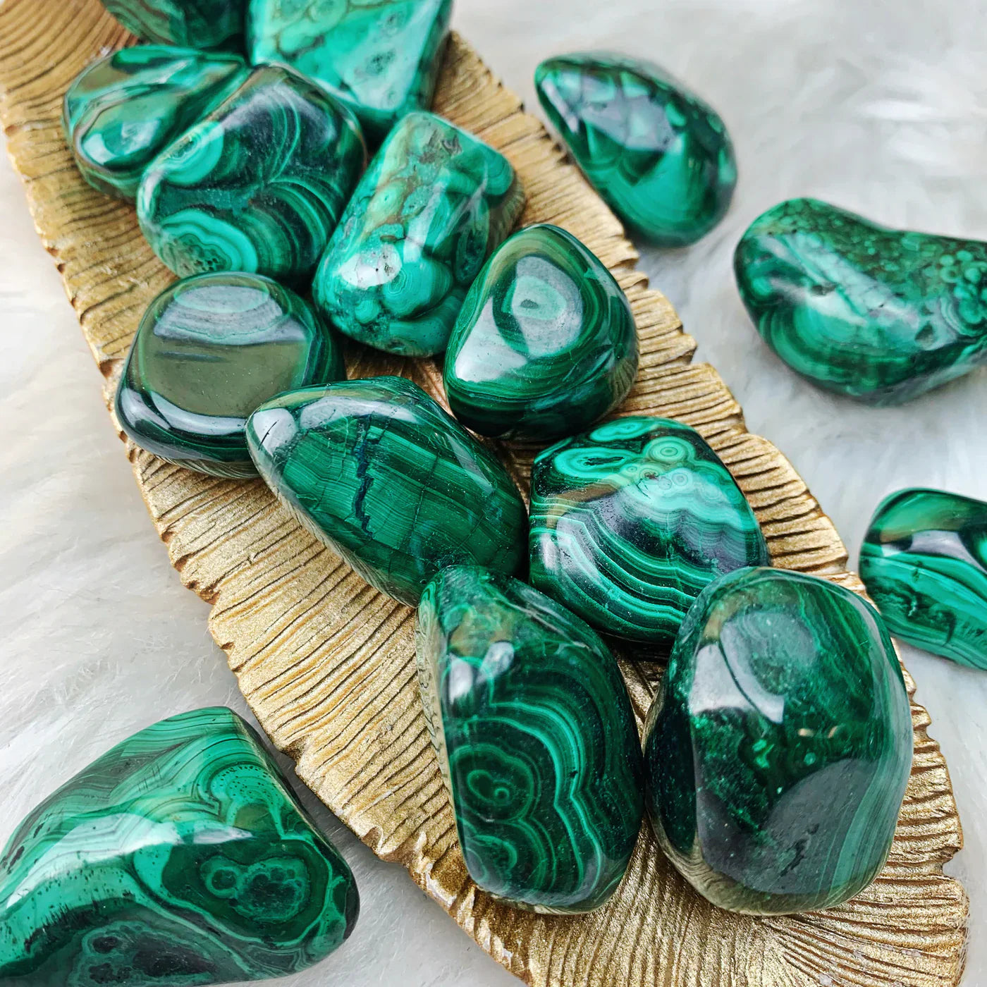 Healing Crystals for Leg Ulcers | Gandhara Gems