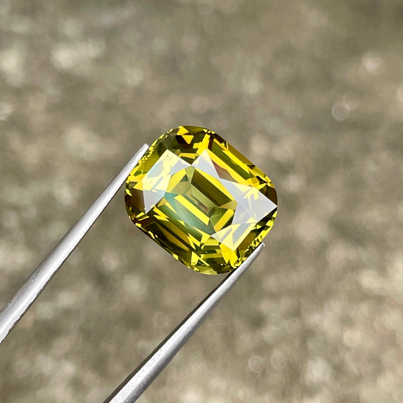 Types of Peridots: A Comprehensive Guide | Gandhara Gems | Gandhara Gems
