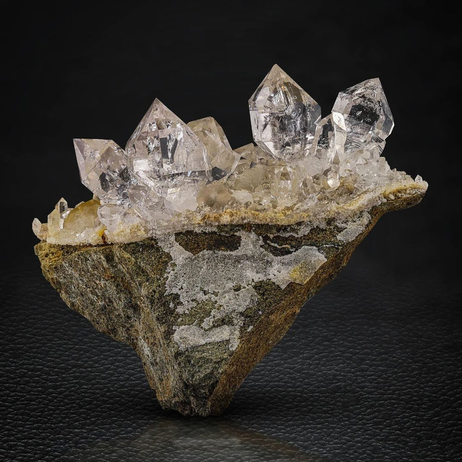 Buy Pointed Quartz Crystals with Clarity | at GandharaGems | Gandhara Gems